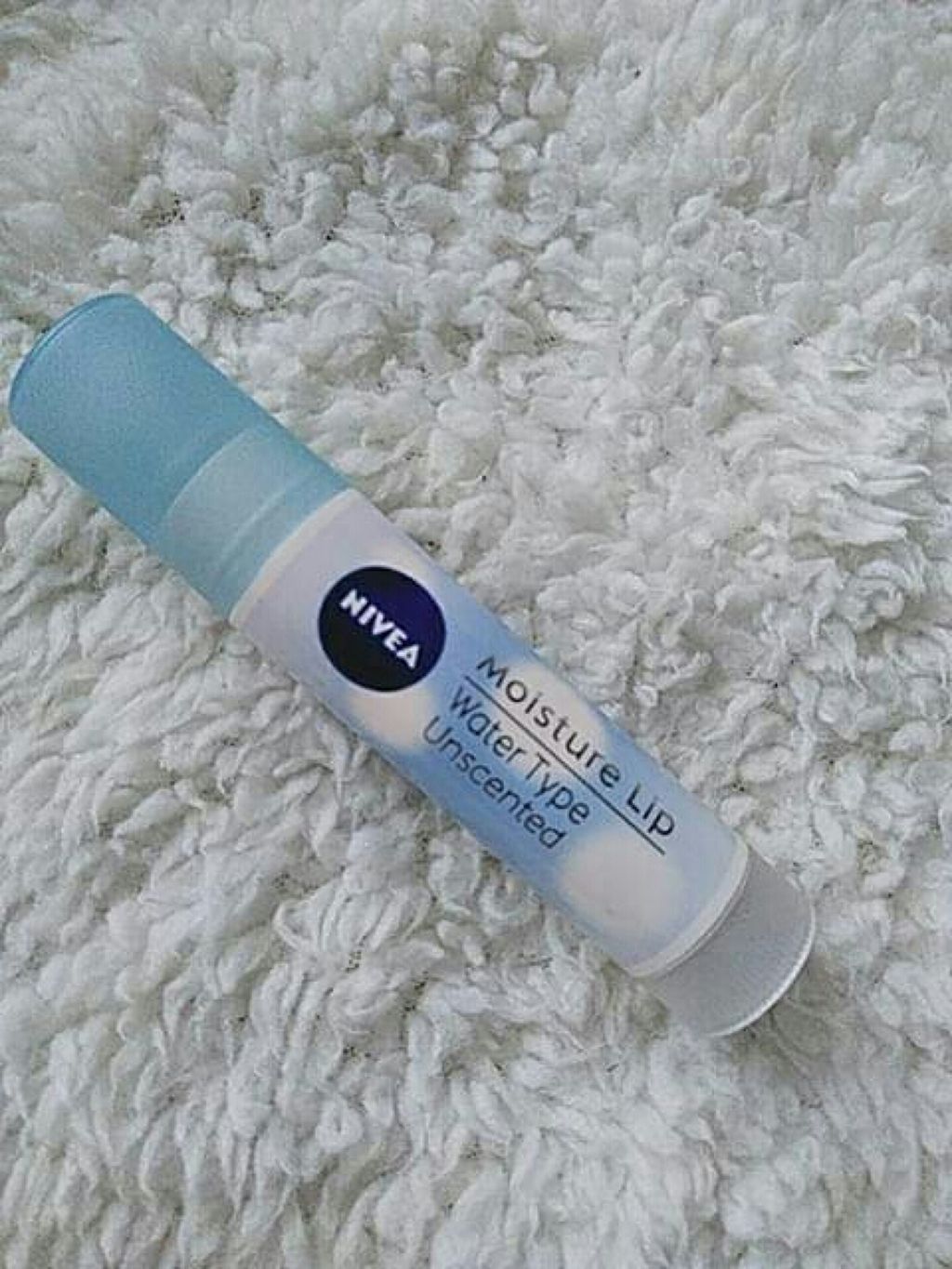 ニベアリップケア ウォータリングリップ｜ニベアの口コミ「ニベアモイスチャーリップVパッケージに、水..」 by にんじん(敏感肌/10代後半 ...